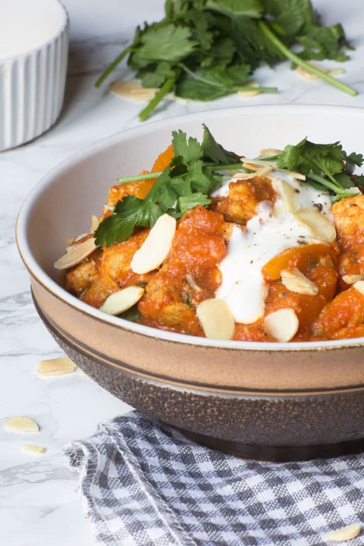 CHICKEN CURRY A one pan meal, prepared and cooked in under 30 mins