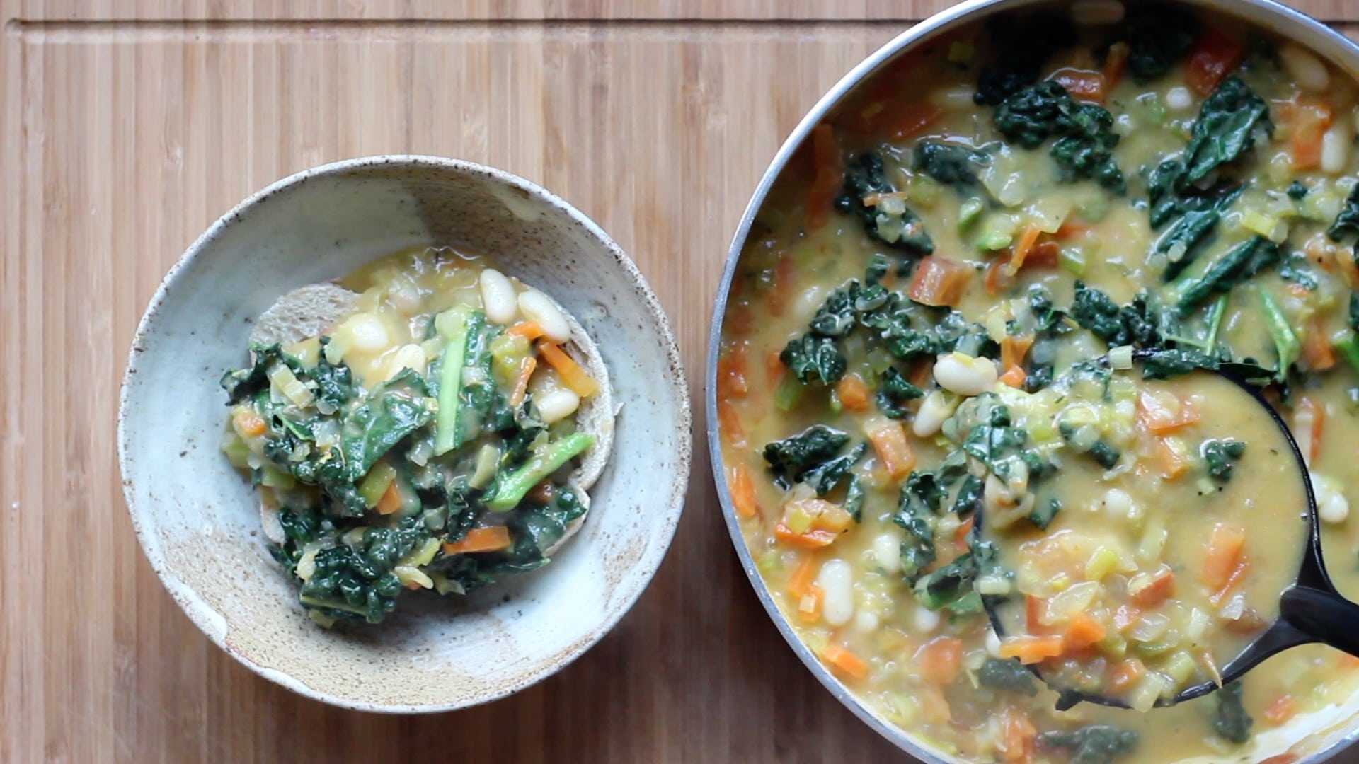Tuscan Ribollita Soup (Healthy Vegetable Soup) - ProperFoodie